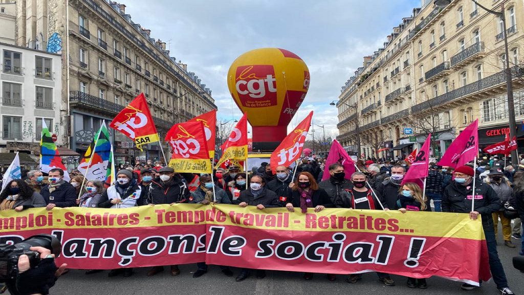 French trade unions hit the streets against government's insensitivity ...