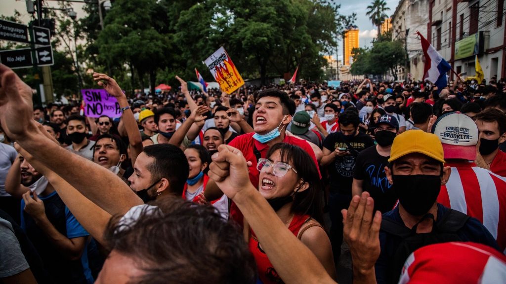 Protests demanding resignation of Paraguayan president and his cabinet ...