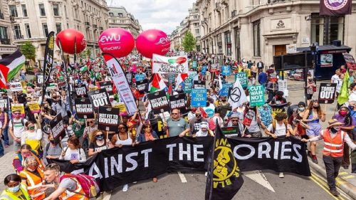 Massive rally in London by progressives declares Tories are unfit to ...