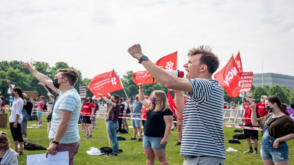 Student groups in Netherlands seek abolition of loan system : Peoples ...