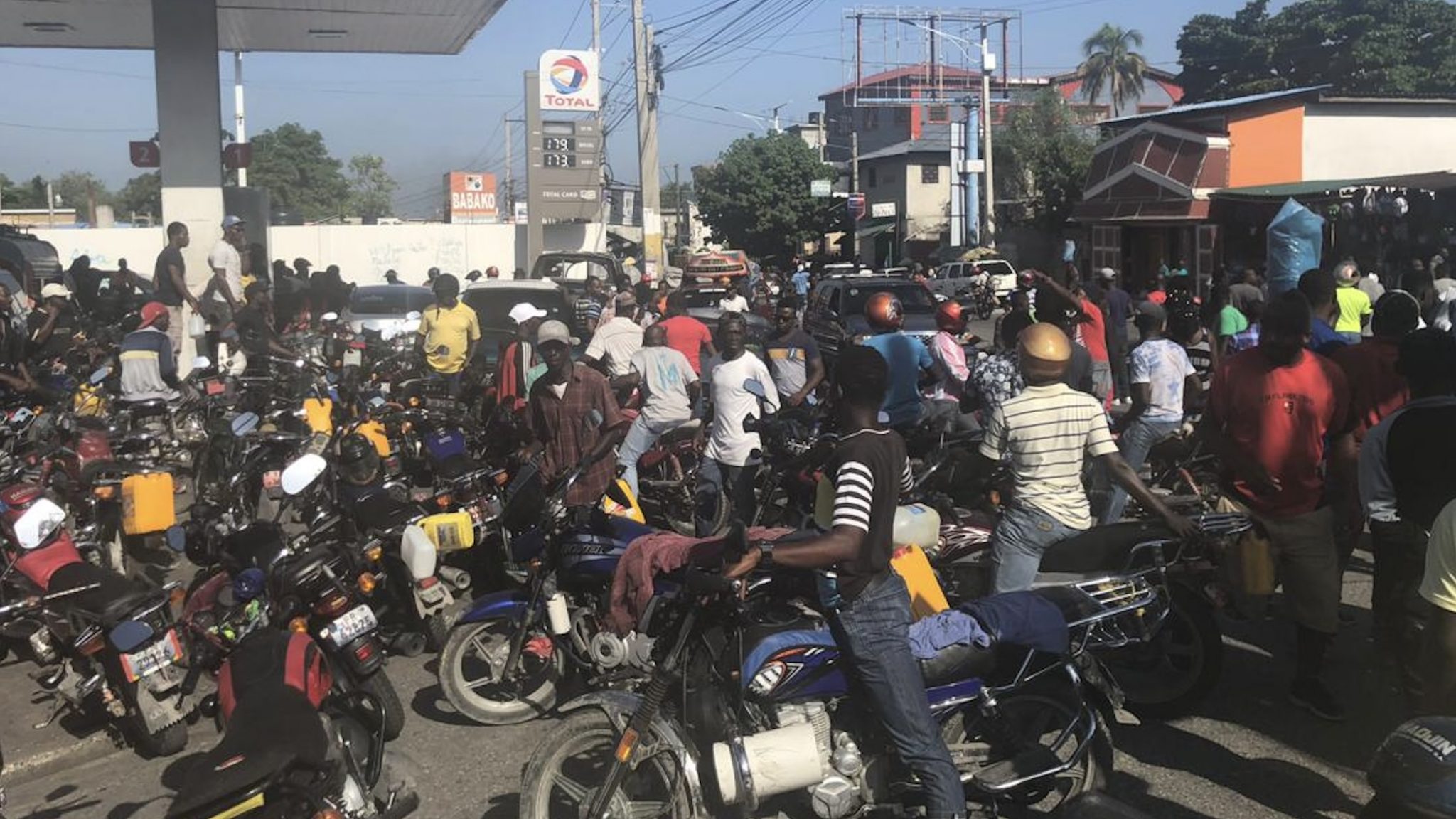 Conditions worsen in Haiti amid fuel shortages : Peoples Dispatch