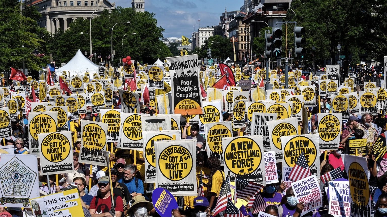 “Fight poverty, not the poor!”: Thousands rally in Washington DC ...
