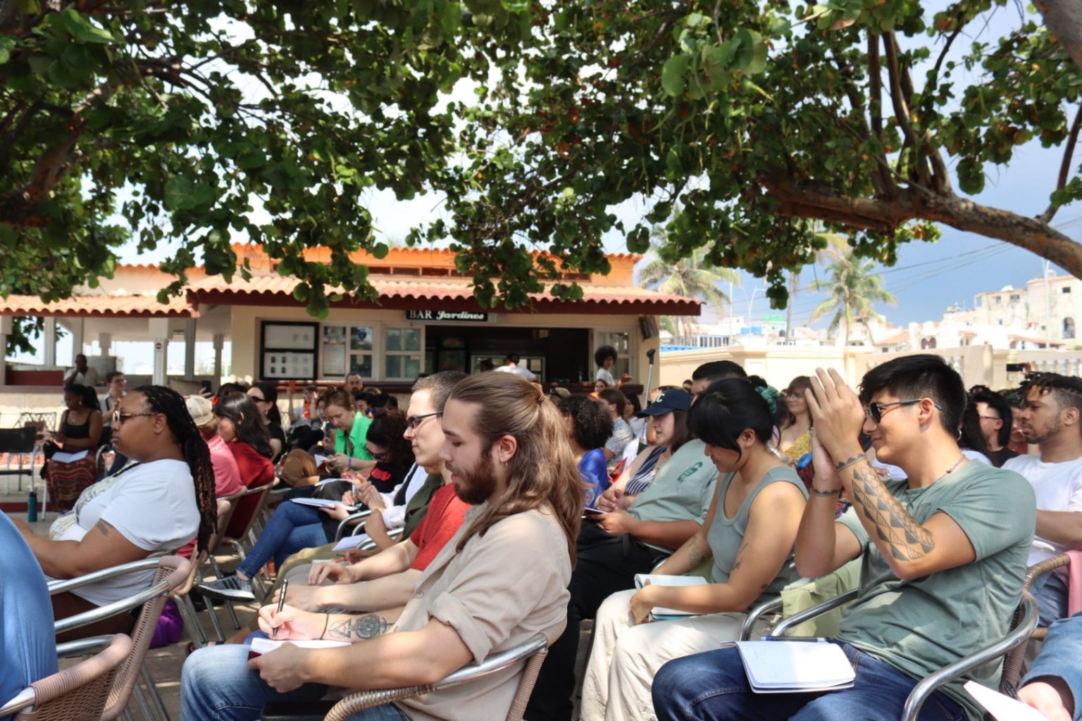 150 young organizers from the US travel to Cuba defying the blockade ...