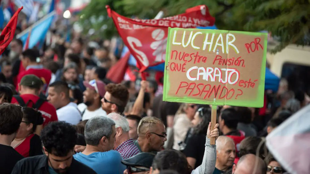 Uruguayan workers stage strike against pension reform : Peoples Dispatch