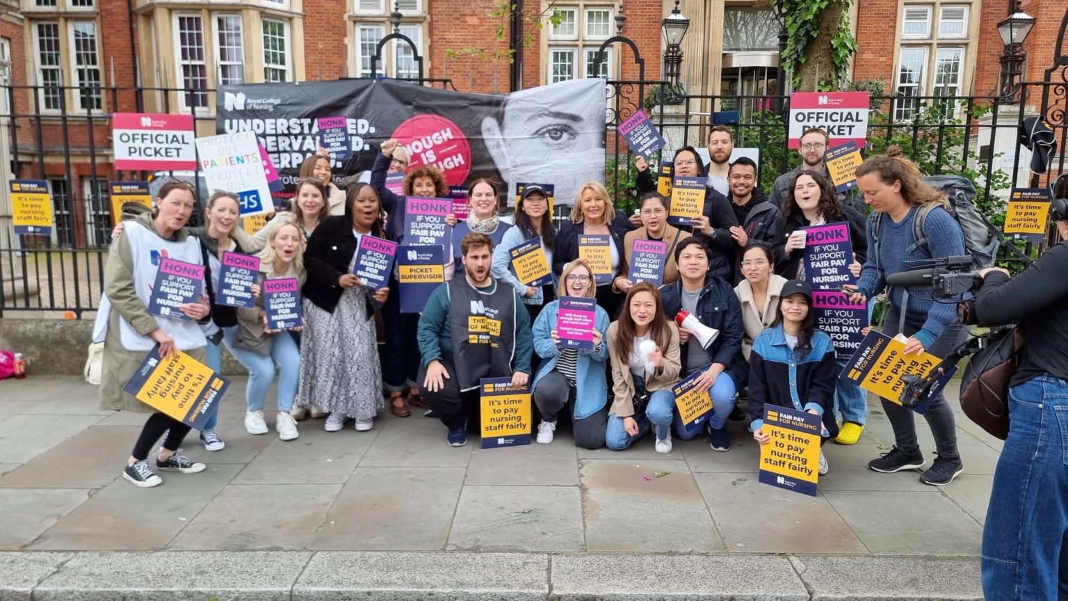 NHS workers undeterred by government attempts to stop strikes : Peoples Dispatch