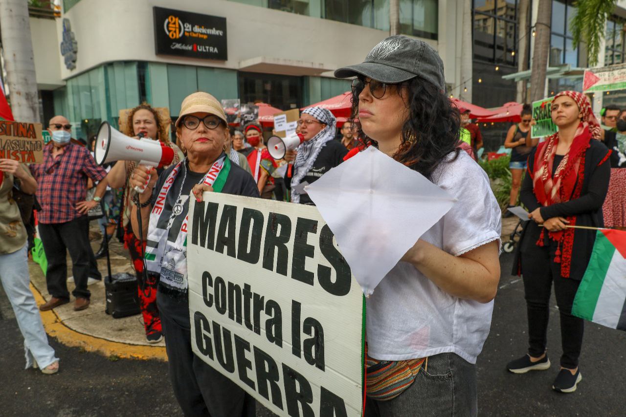 From within the US-occupied nation of Puerto Rico, solidarity with ...