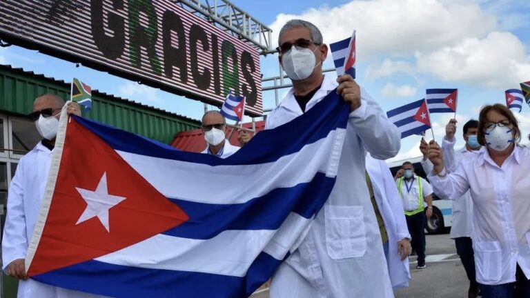 The US increases pressure on Cuba by targeting its medical brigades ...