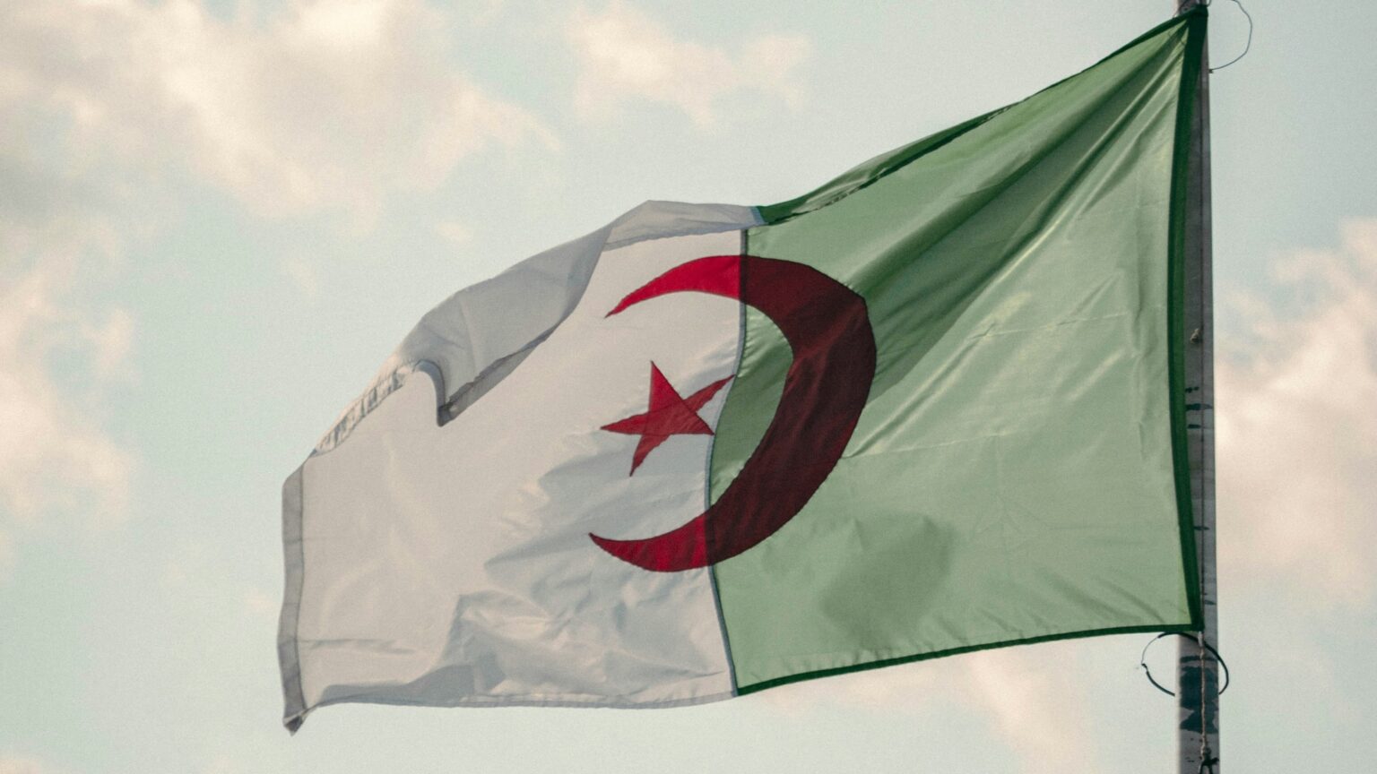 French far right and Paris-based Islamists drag French relations with Algeria to rock-bottom ...
