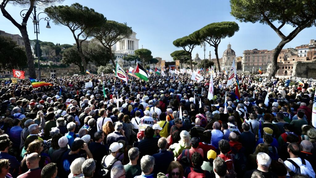 Thousands protest in Italy against armament agenda : Peoples Dispatch