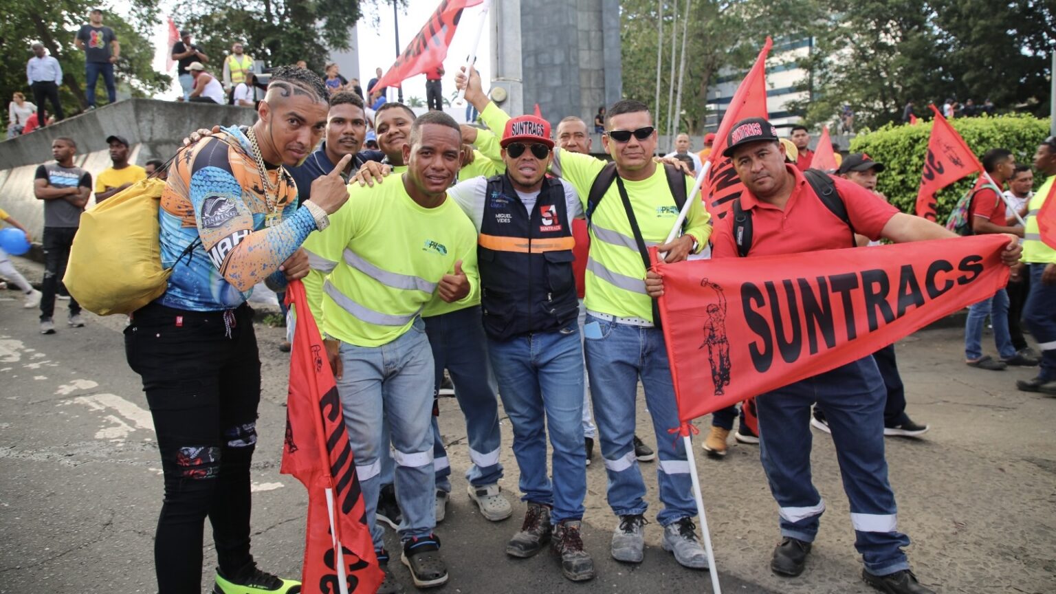 Indefinite national strike continues in Panama, defying arrests and ...