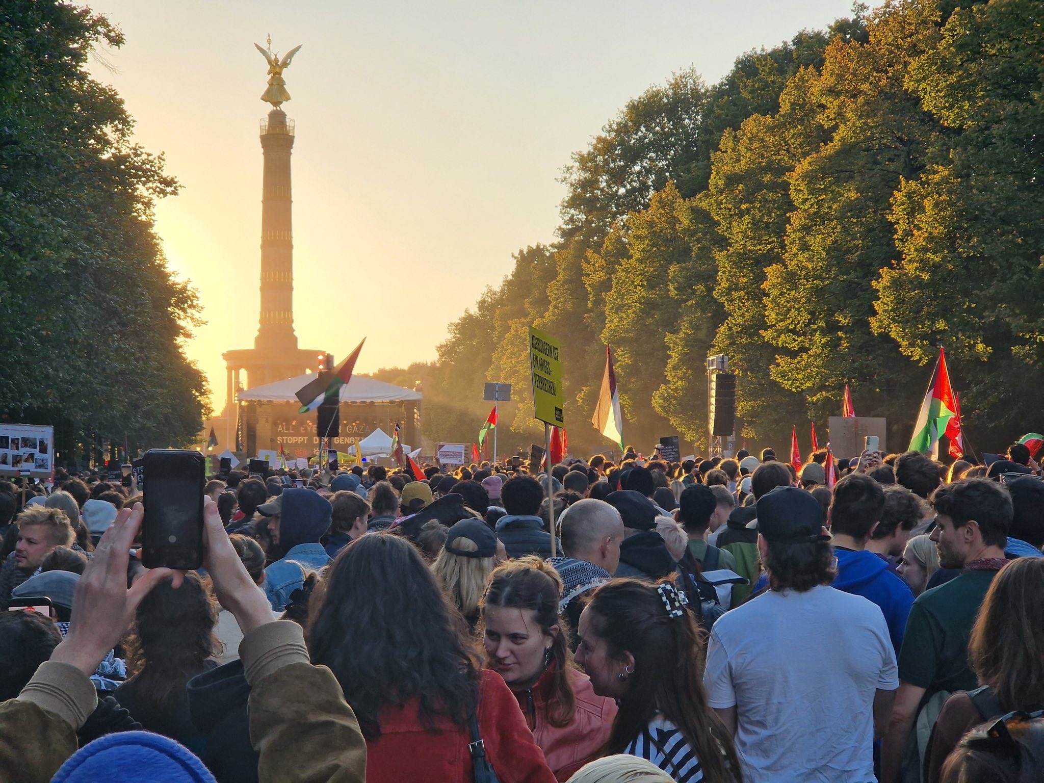 Massive Berlin protest exposes widening split between the people and ...