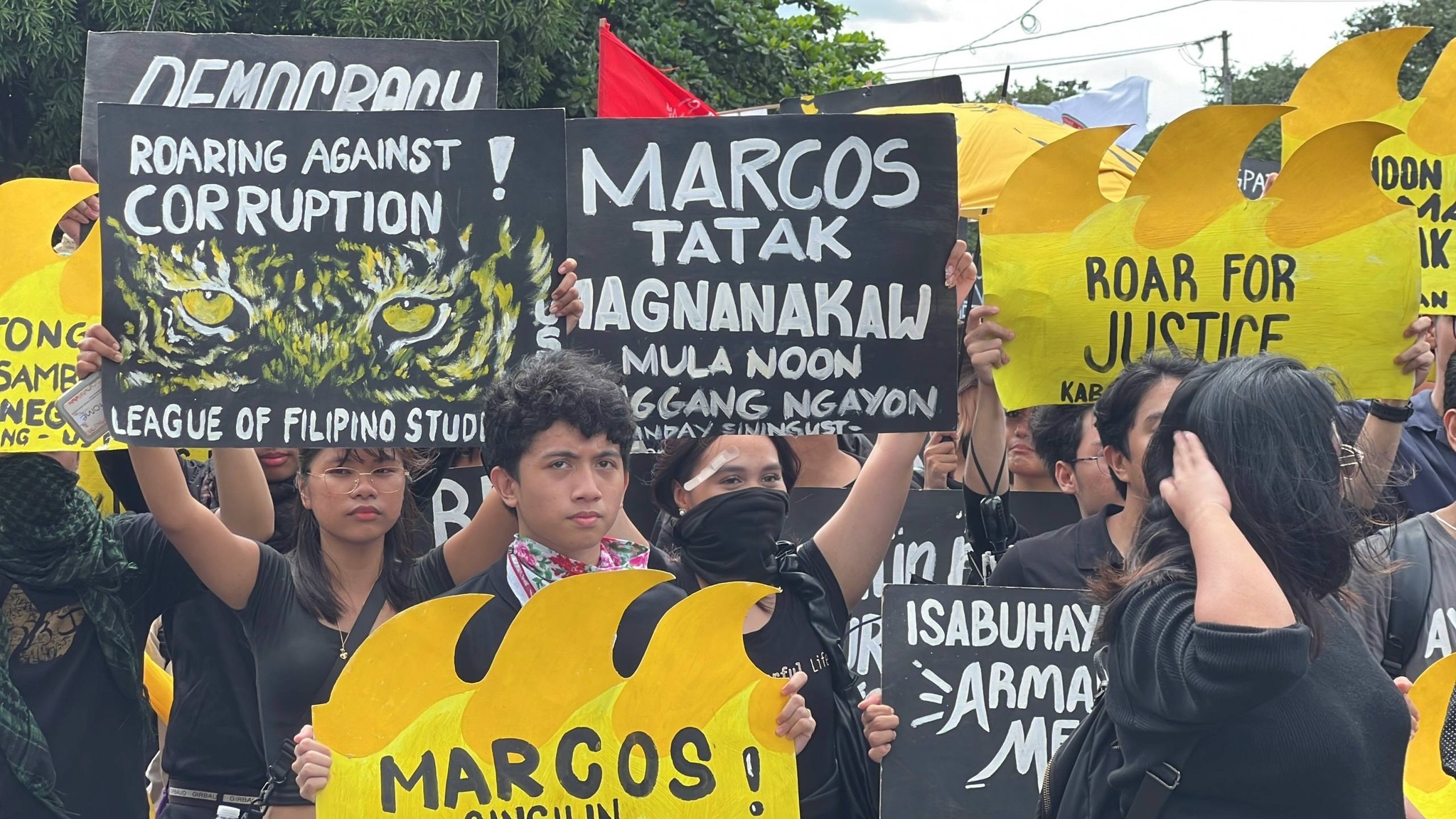 “From floodwaters to fury”: Why the Philippines' Mendiola protests are ...