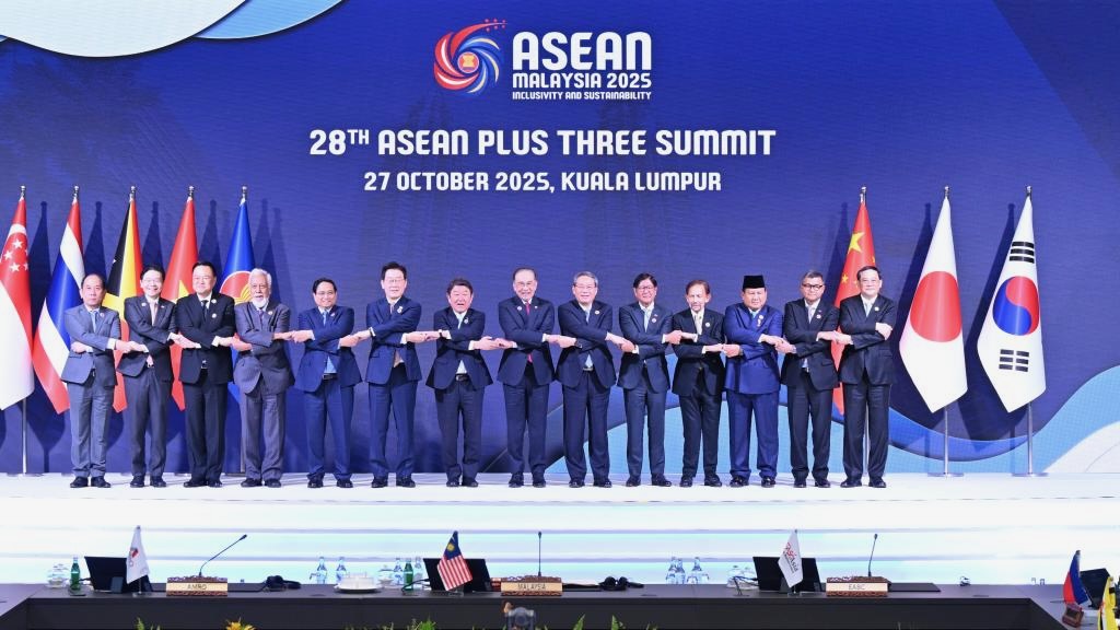 China pitches greater regional integration at the ASEAN summit at Kuala ...