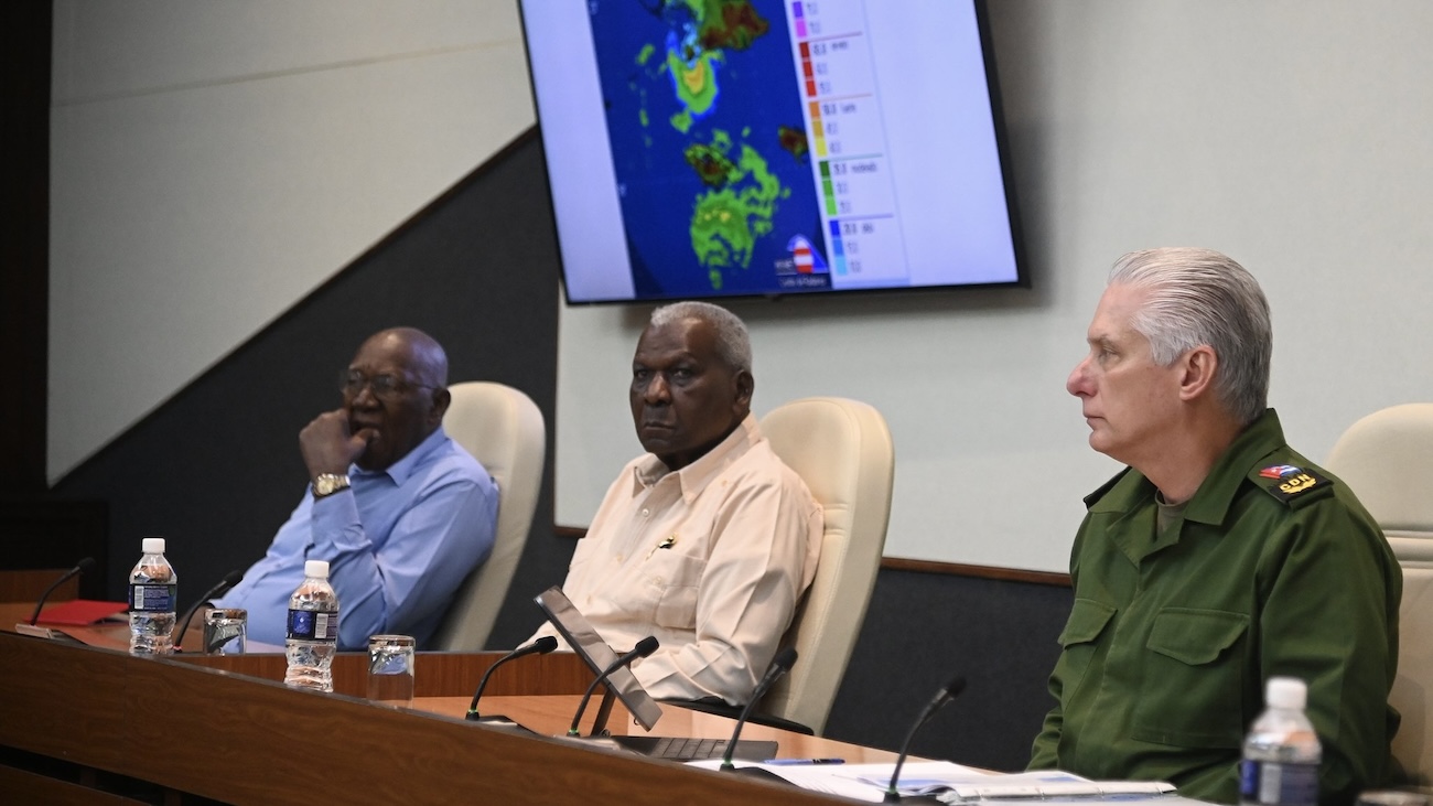 Category 5 Hurricane Melissa makes landfall in Jamaica, set to hit ...