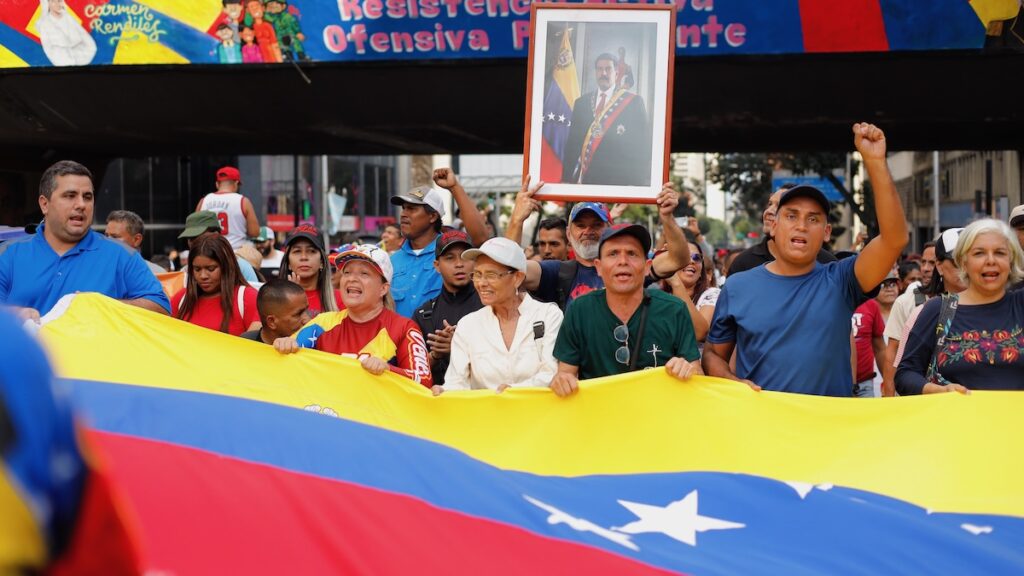 Washington’s war on sovereignty and development in Venezuela : Peoples ...